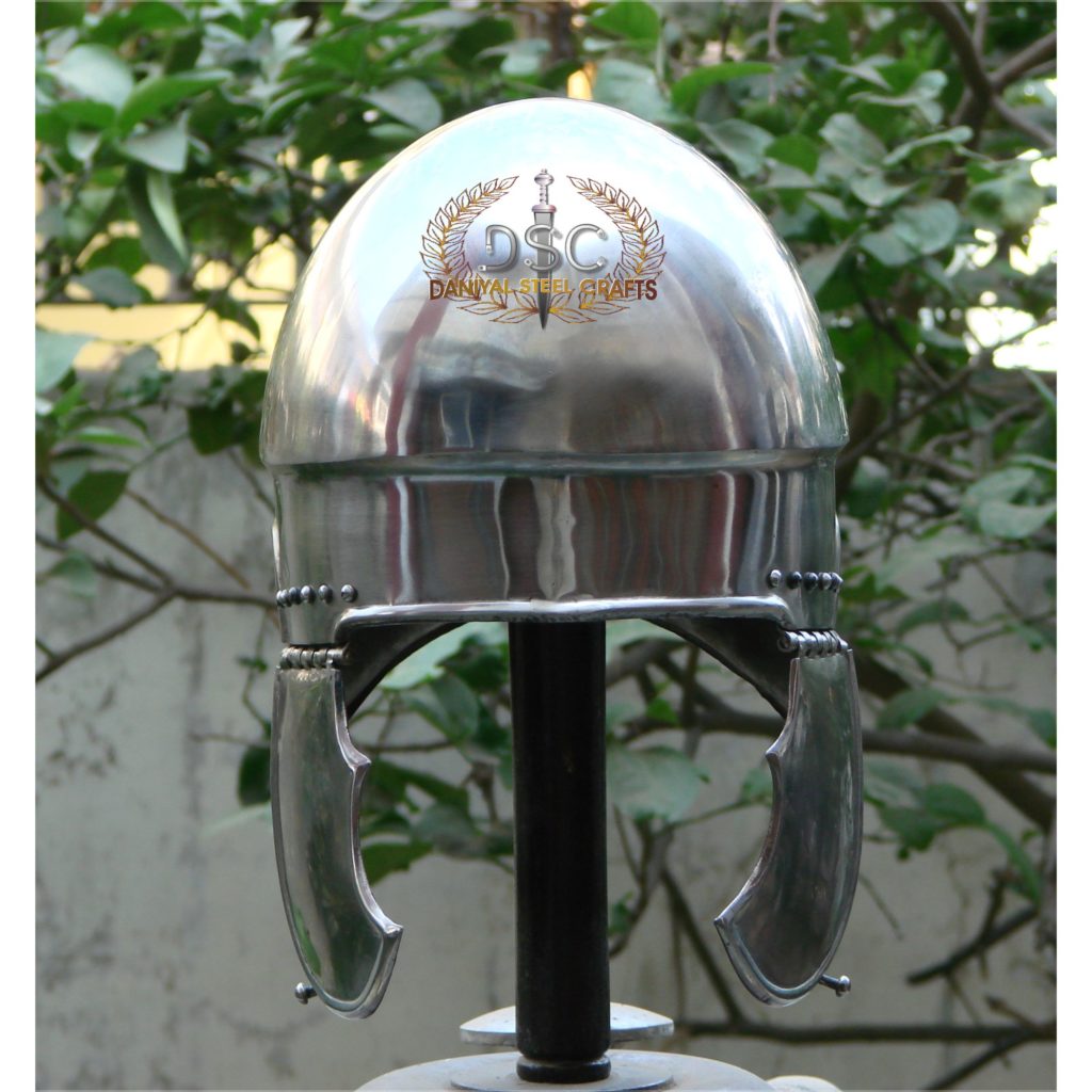 SAMNITE ATTIC HELMET Product Code: DSC-H216 – Daniyal Steel Crafts